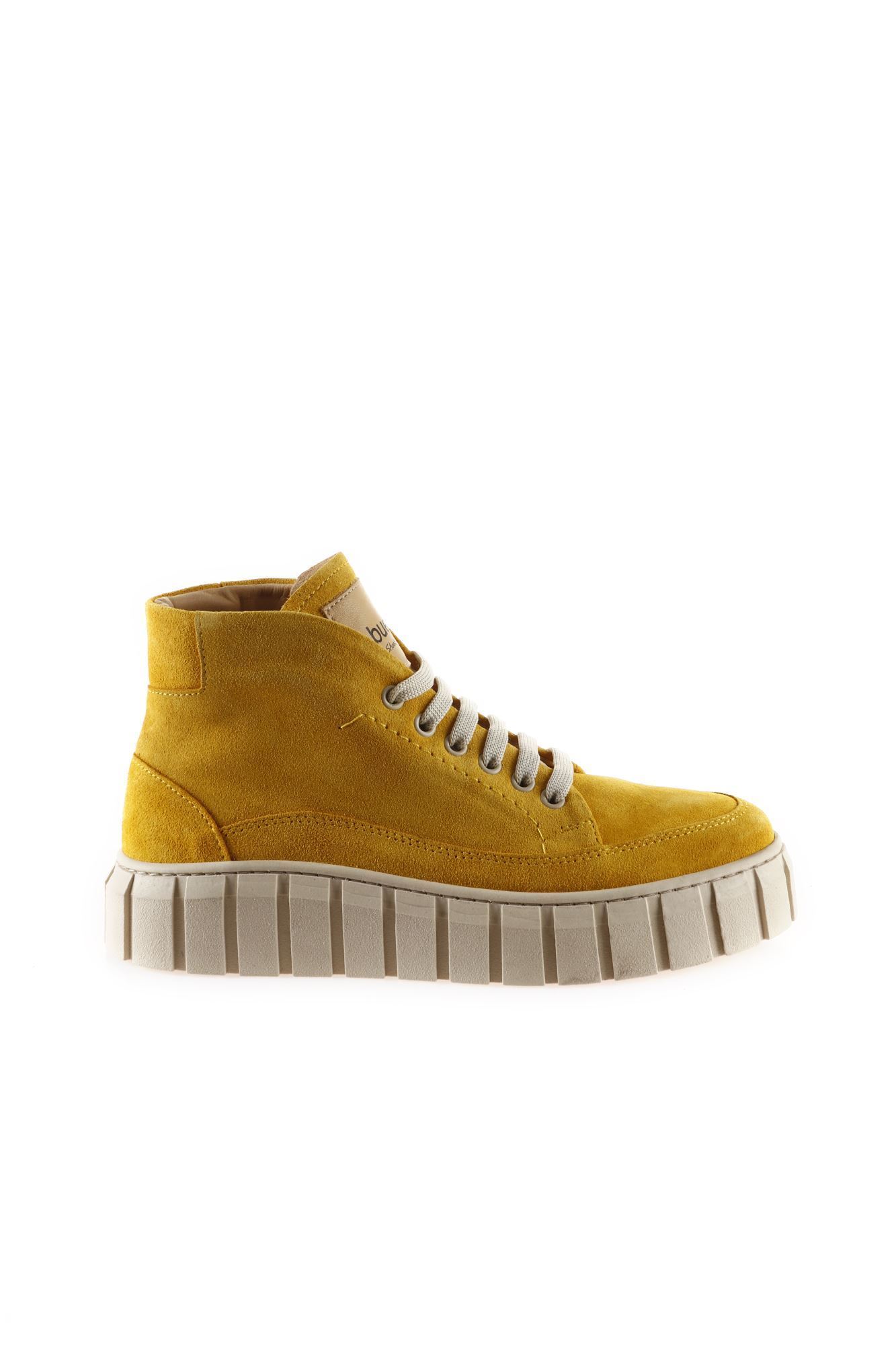 Sneakers Bot Modelleri ile Hem Rahat Hem Şık - Bir Bilginin Peşinde!